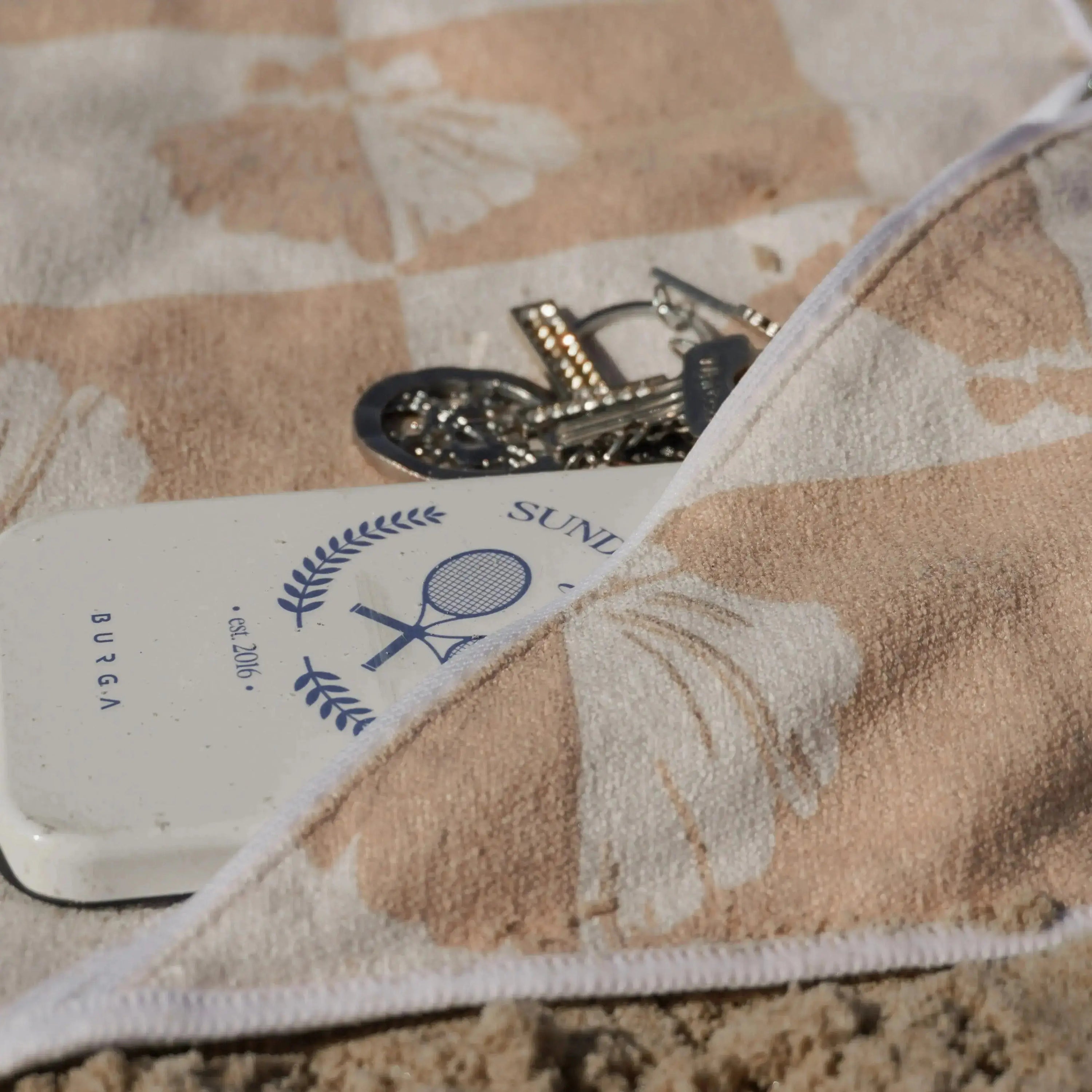 Canggu Shells Sand-Free Travel Beach Towel With Pocket